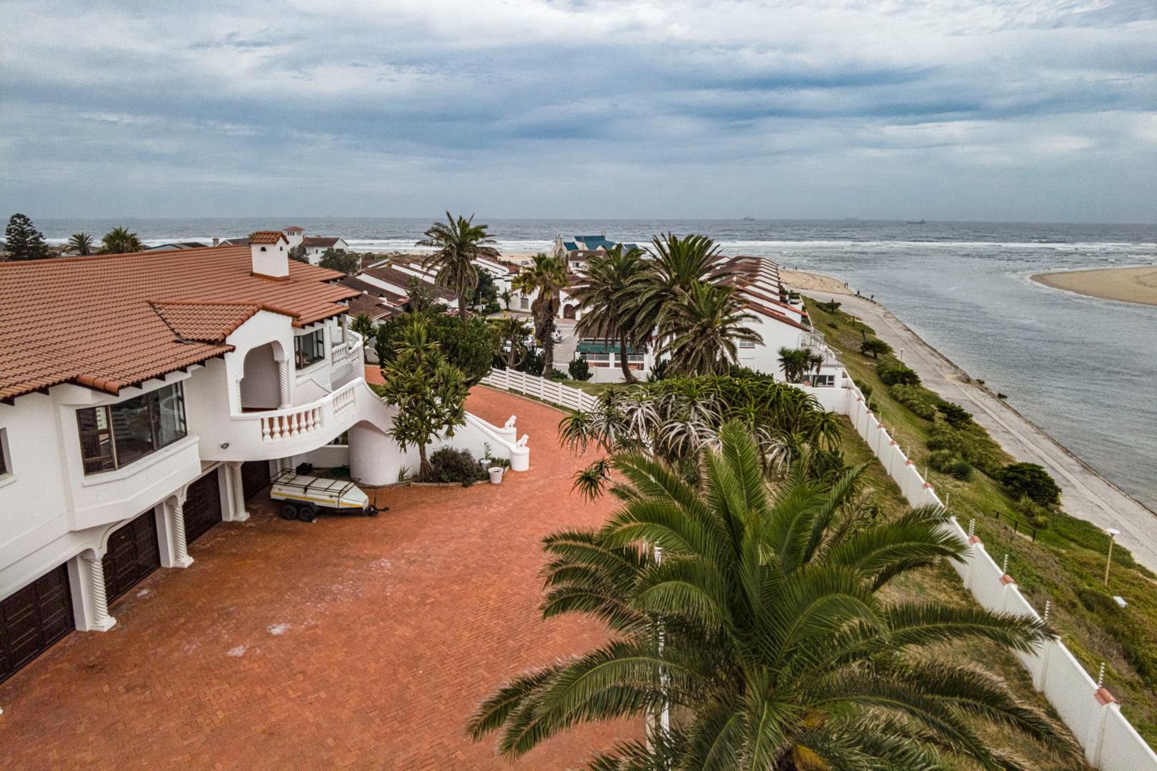 Bluewater Bay, Port Elizabeth Property : Property and houses for sale ...