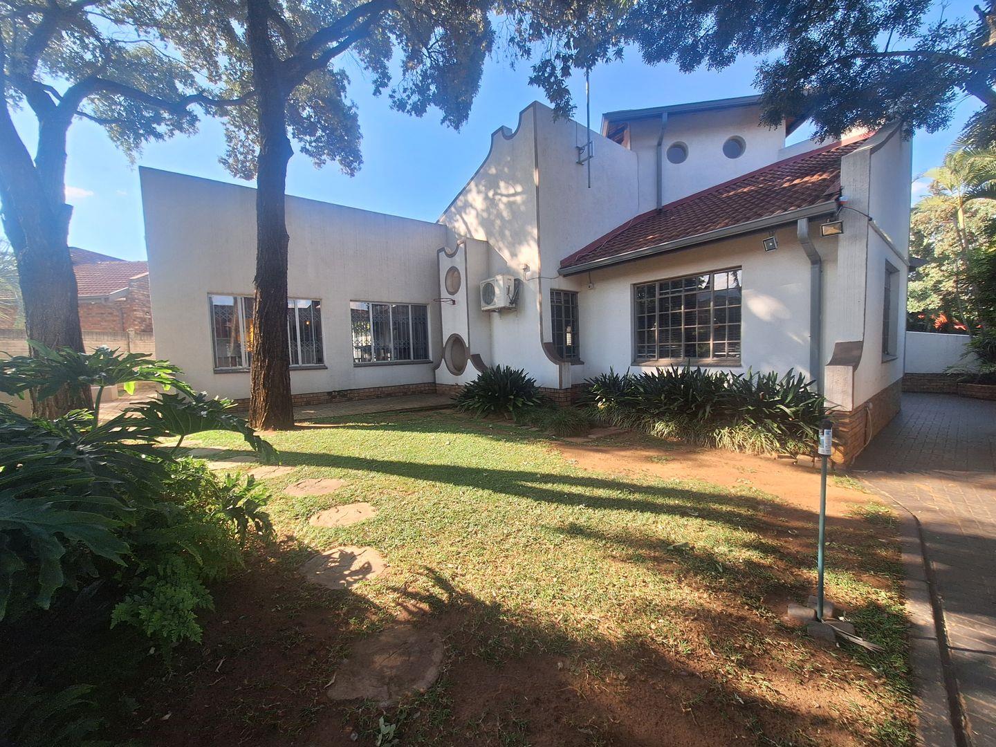 Geelhoutpark Property : Property and houses for sale in Geelhoutpark ...