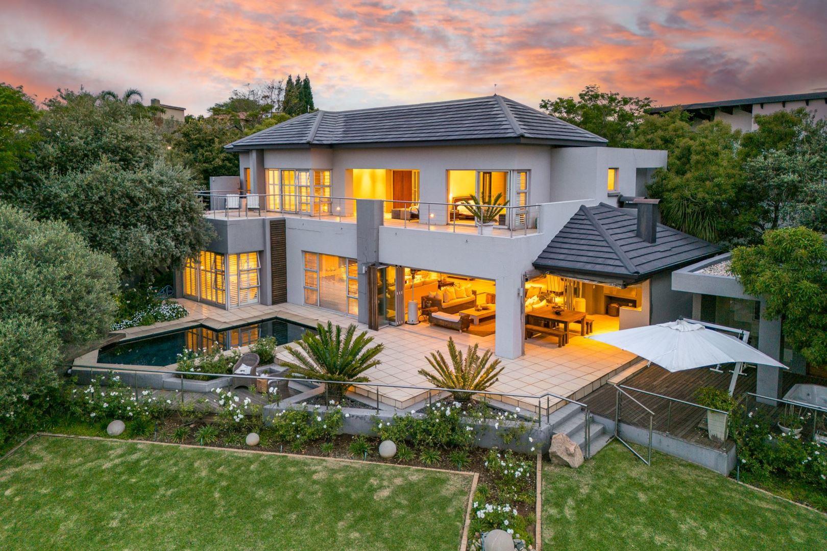 4 Bedroom House for sale in Eagle Canyon Golf Estate - 10 Muirfield ...