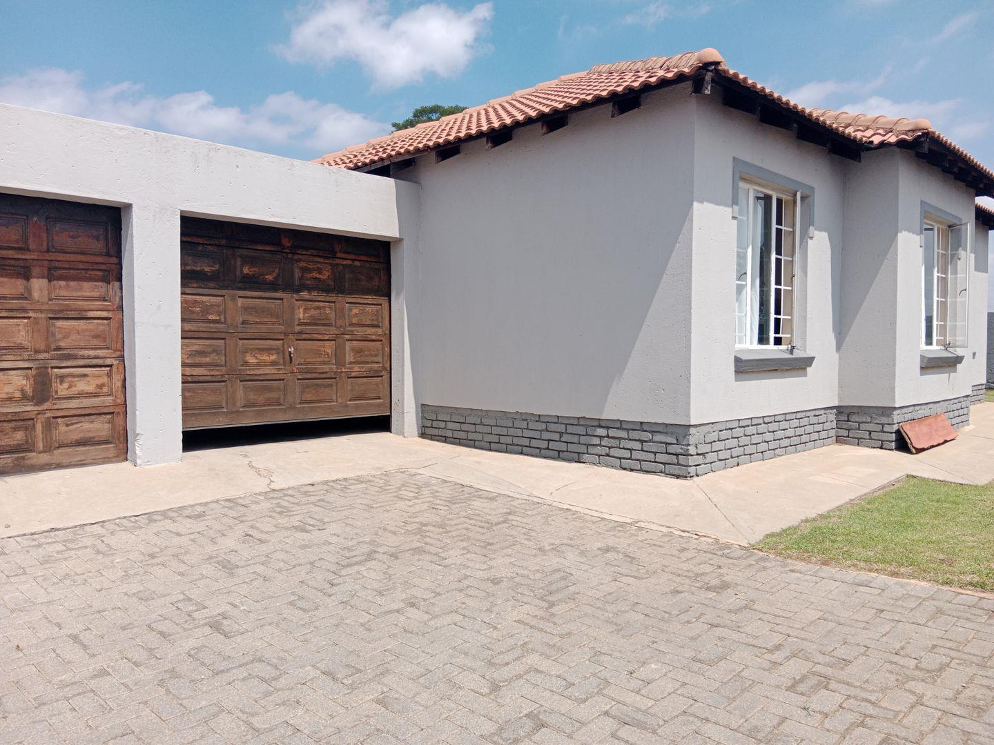 Ben Fleur Property : Property and houses for sale in Ben Fleur ...