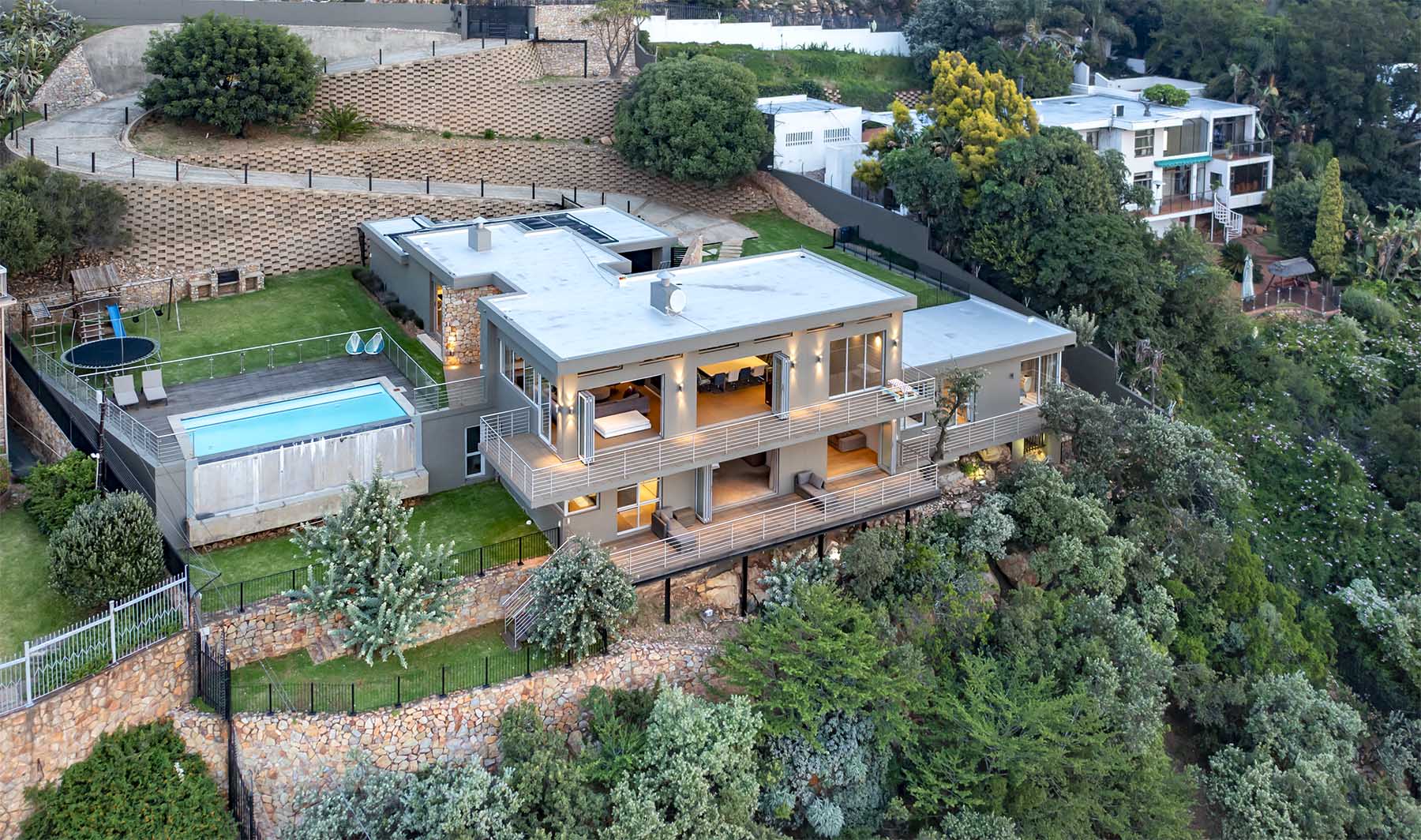 3 Bedroom House for sale in Linksfield Ridge - P24-114111970