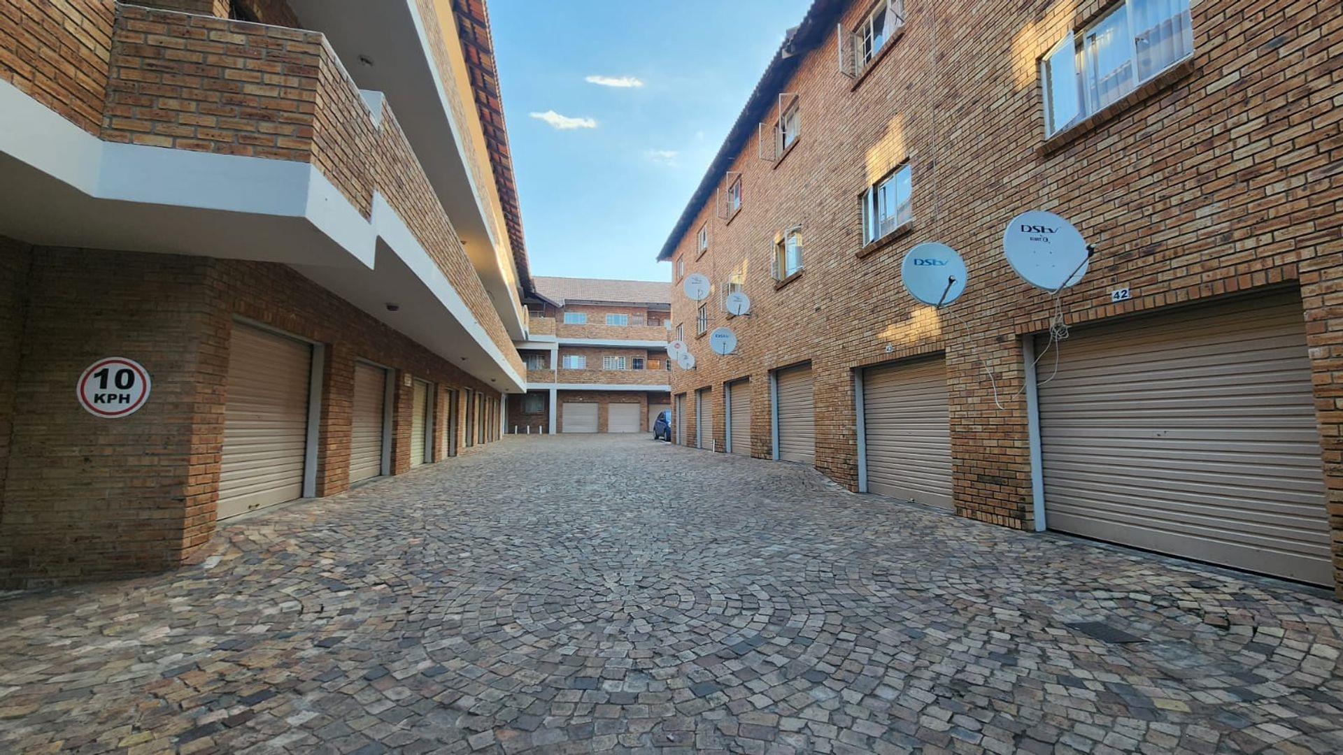 Rustenburg Central Property : Property and houses for sale in ...