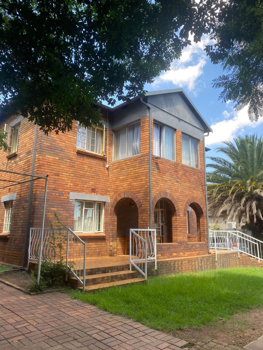 7 Bedroom House to rent in Auckland Park - 32 First Avenue, Auckland ...