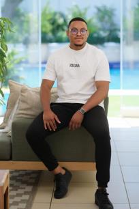 Agent profile for Mahlatsi Motau