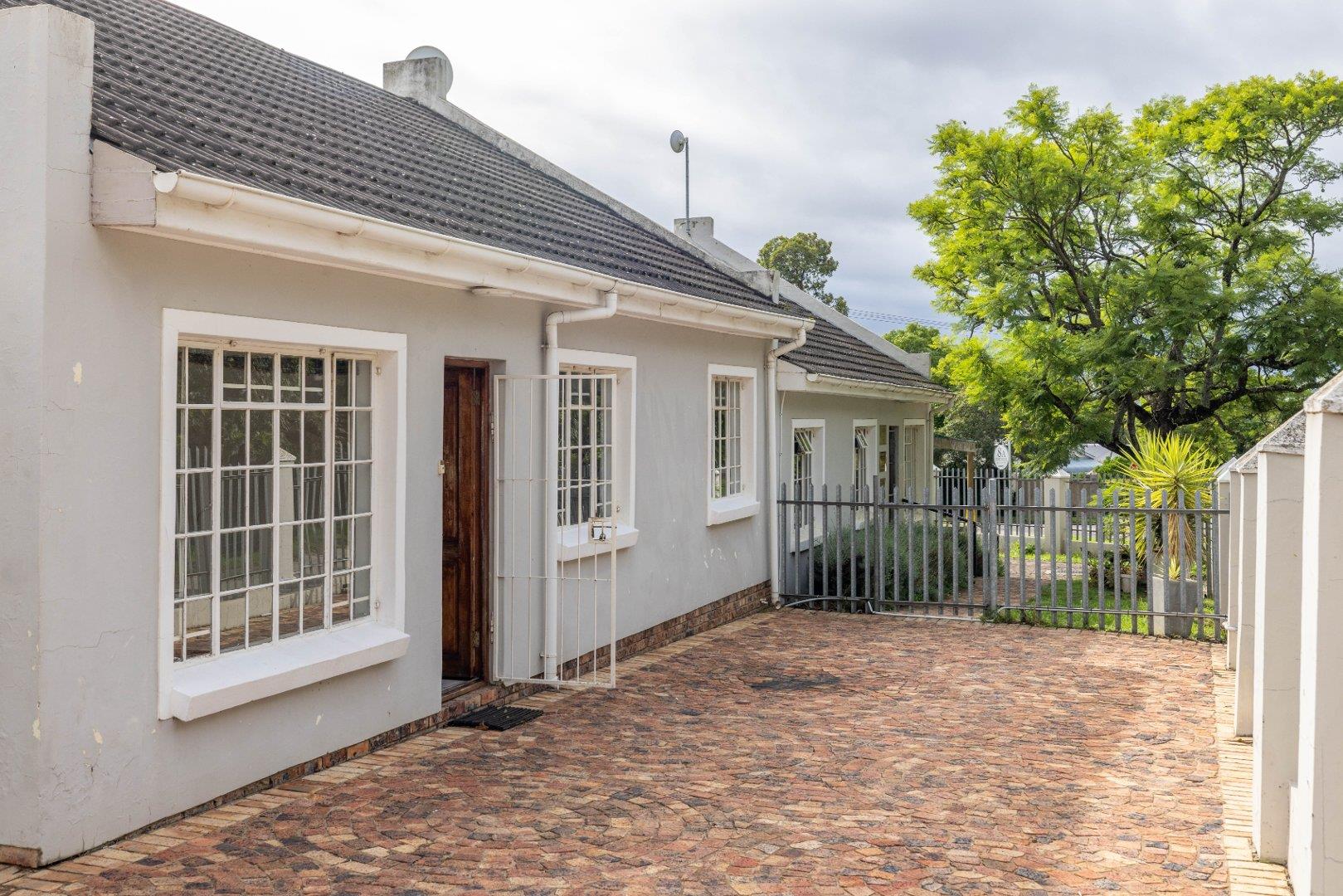 Commercial property for sale in Grahamstown : Grahamstown Property ...