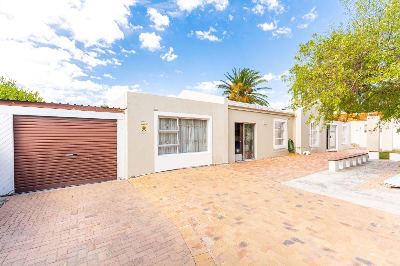 Table View Property : Property and houses for sale in Table View ...
