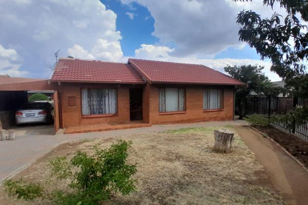 Maokeng, Kroonstad Property : Property and houses for sale in Maokeng ...