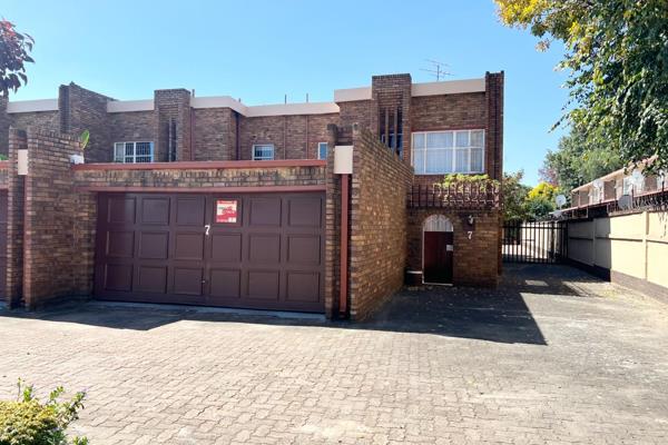 Selcourt Property : Property and houses for sale in Selcourt ...