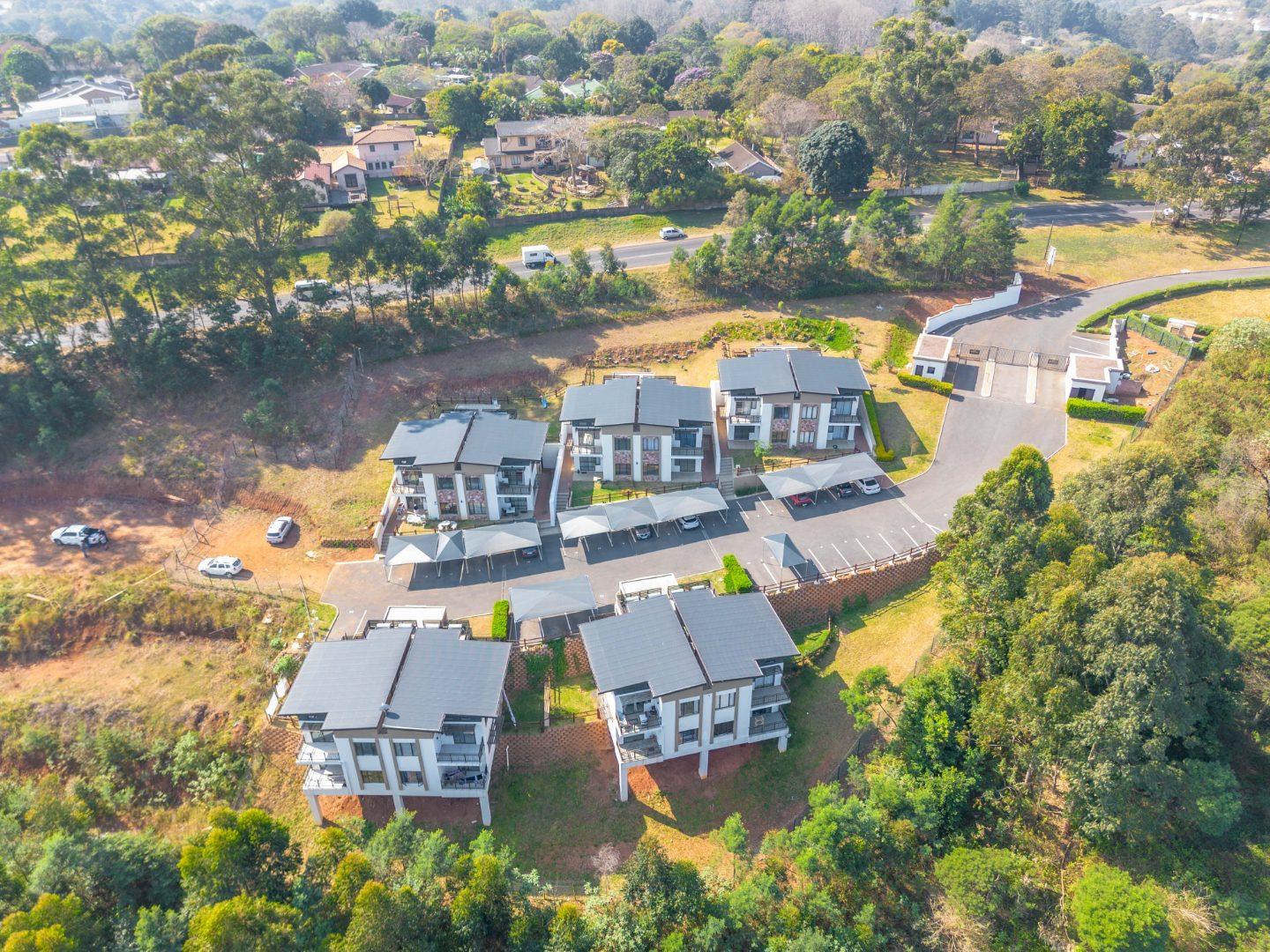 2 Bedroom Townhouse for sale in Waterfall - 20 Ss La Cascade, 163 ...