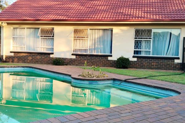 Selcourt Property : Property and houses for sale in Selcourt ...