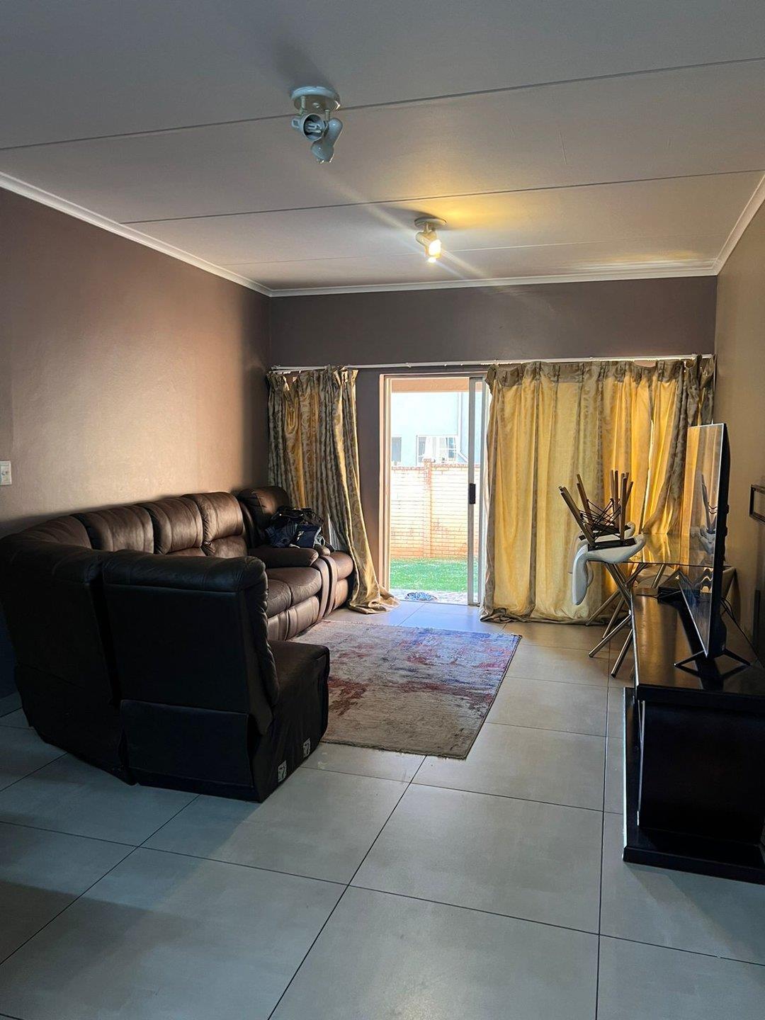 Pierre Van Ryneveld Property : Apartments / flats to rent in Pierre Van ...