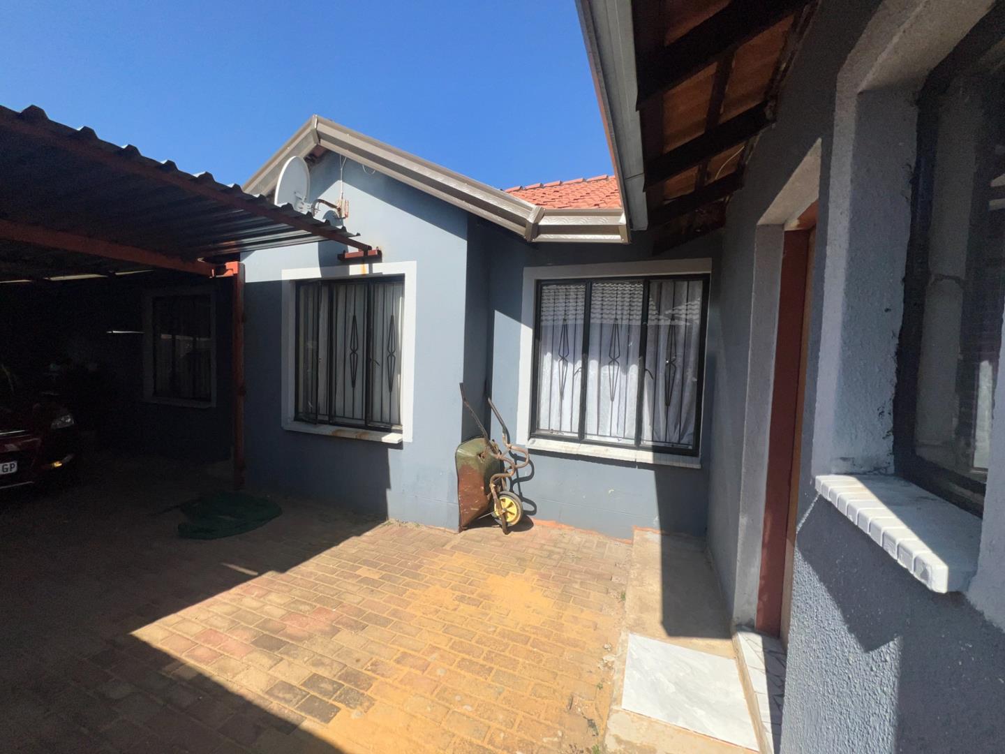 Meredale Property : Houses to rent in Meredale : Property24.com