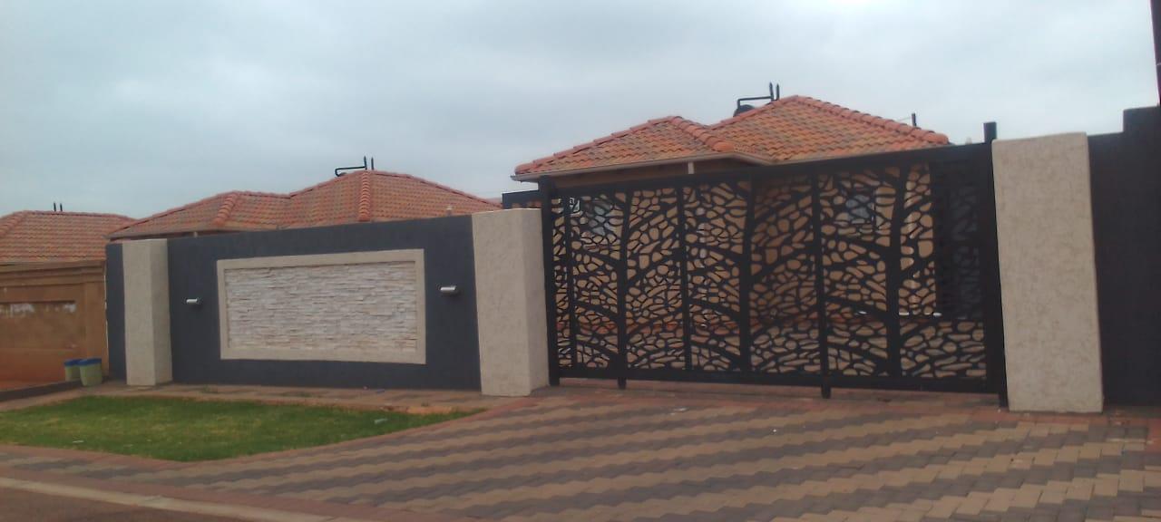 Mahube Valley Property : Property and houses for sale in Mahube Valley ...