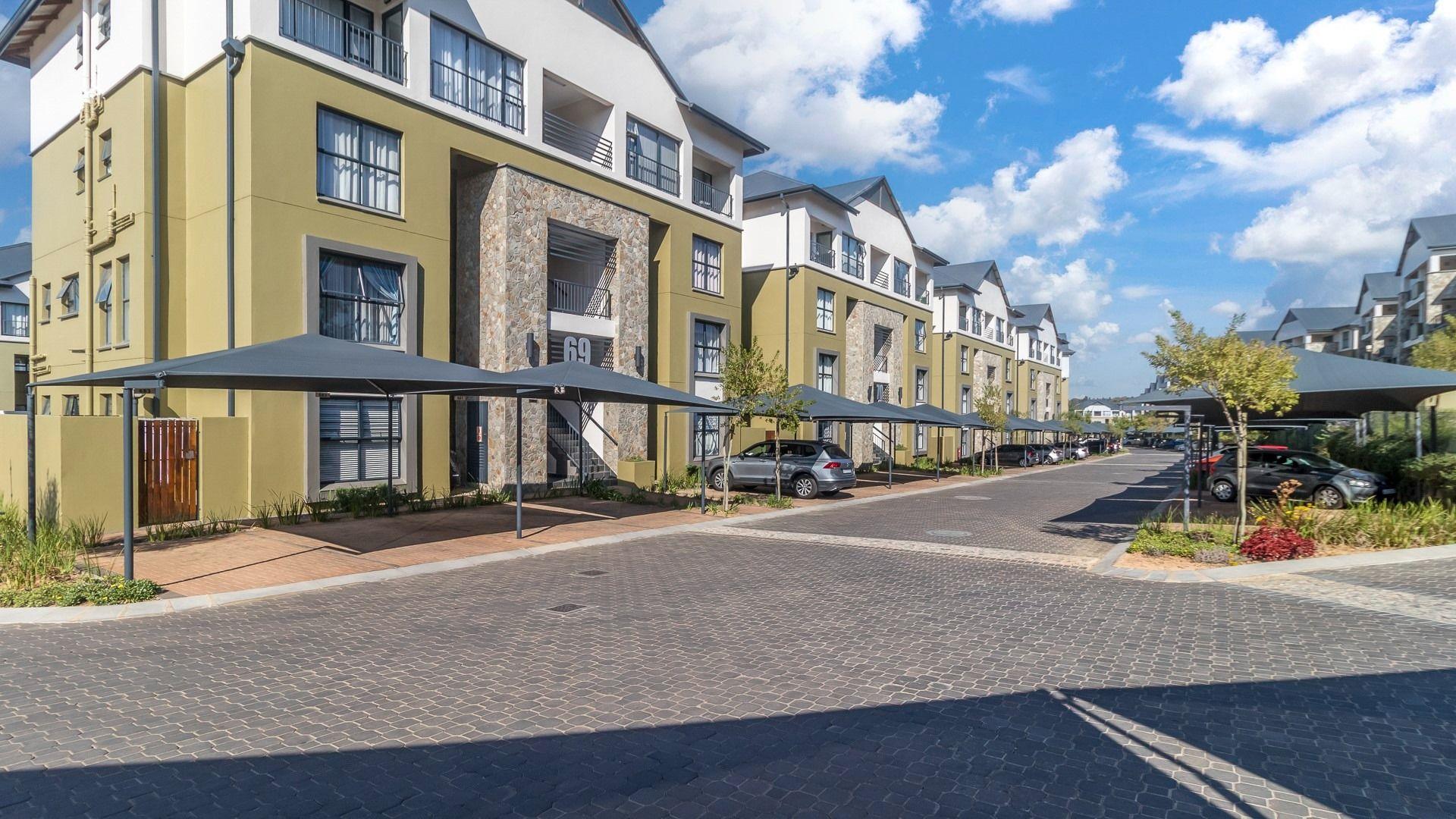 Waterfall, Midrand Property : Apartments / flats for sale in Waterfall ...