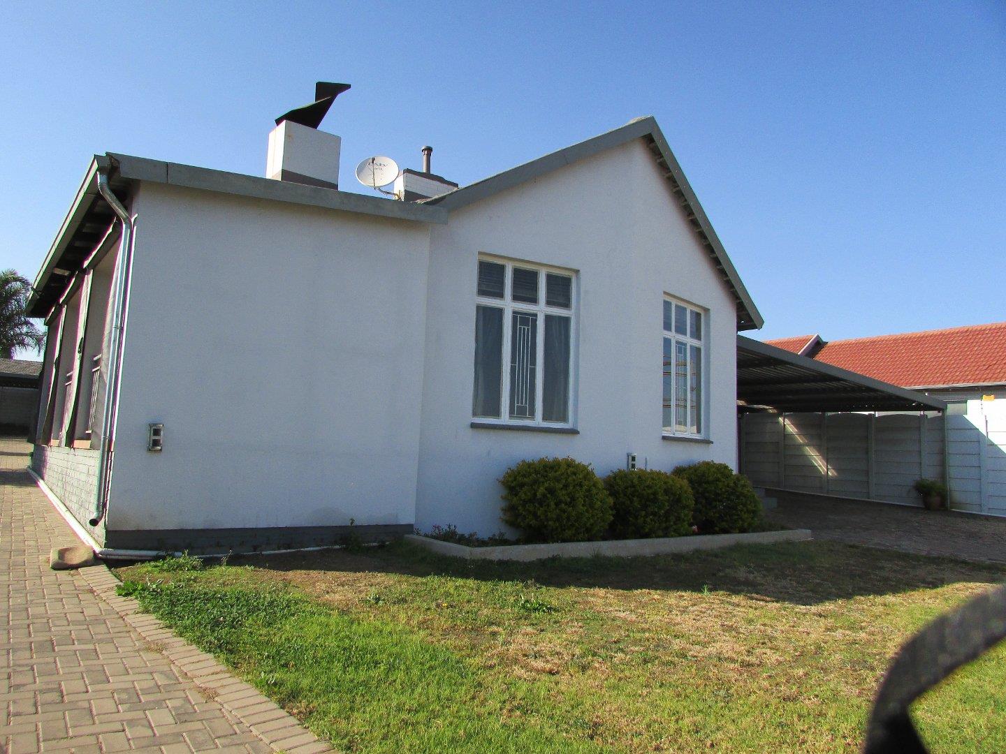 Edleen Property : Property and houses to rent in Edleen : Property24 ...