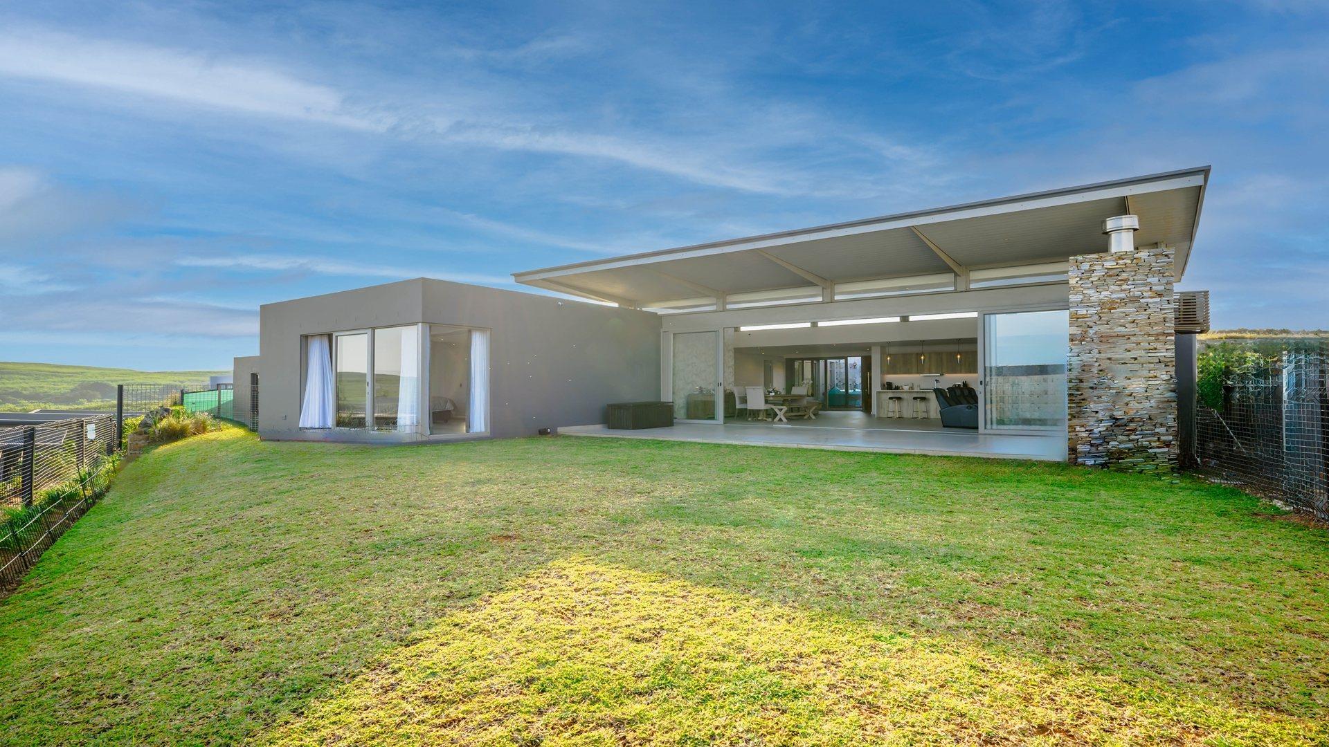 5 Bedroom House for sale in Sibaya Precinct - P24-114506715