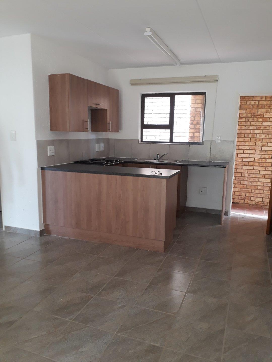 Groblerpark Property : Property and houses to rent in Groblerpark ...