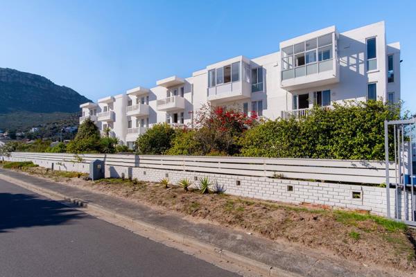 Property and houses for sale in Fish Hoek : Fish Hoek Property ...