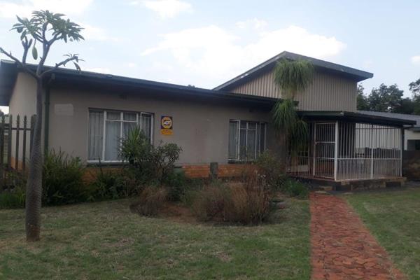Oos Einde, Rustenburg Property : Property and houses for sale in Oos ...