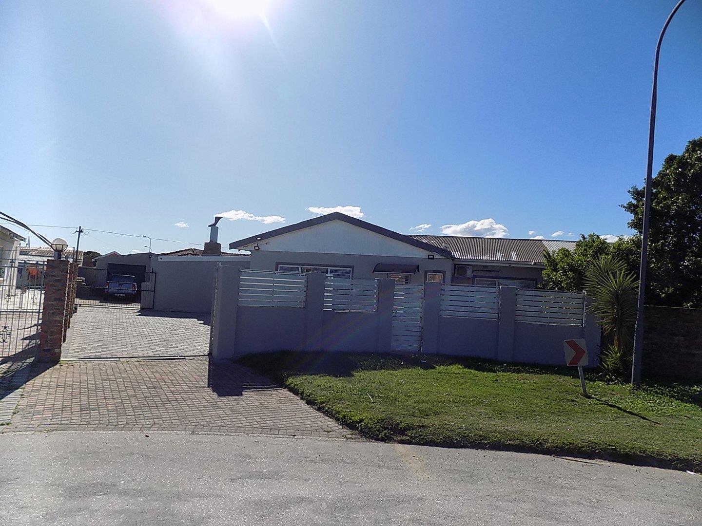 Algoa Park Property : Property and houses for sale in Algoa Park ...