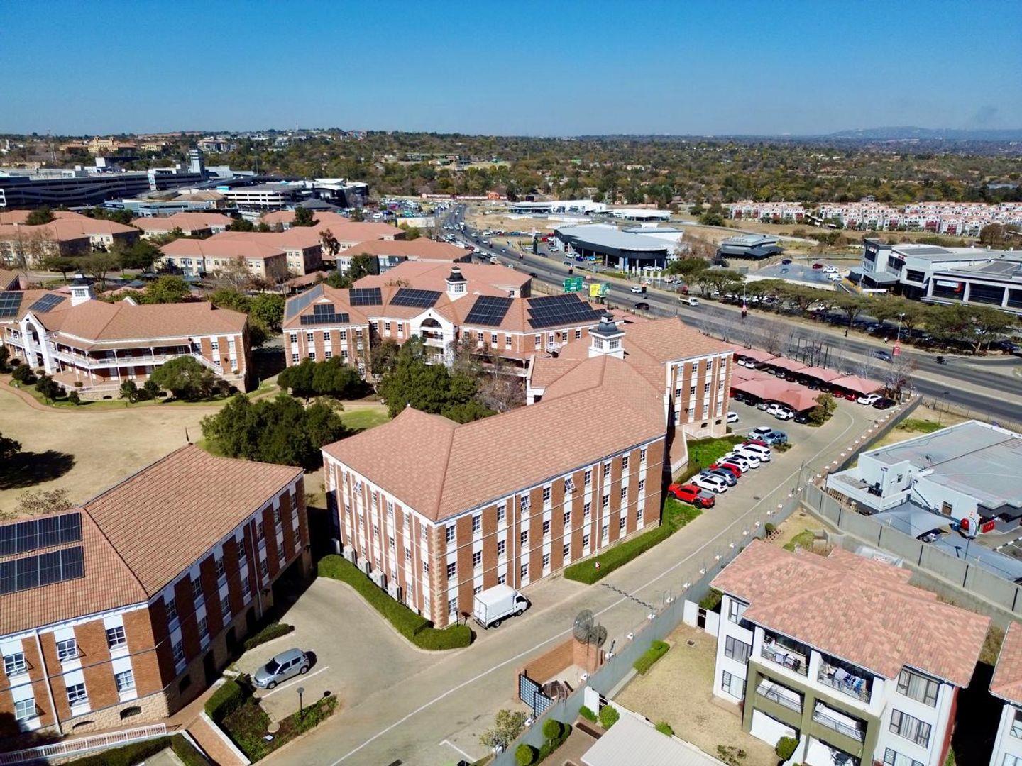 Commercial property for sale in Fourways - 1 Fourways Golf Park, 32 ...