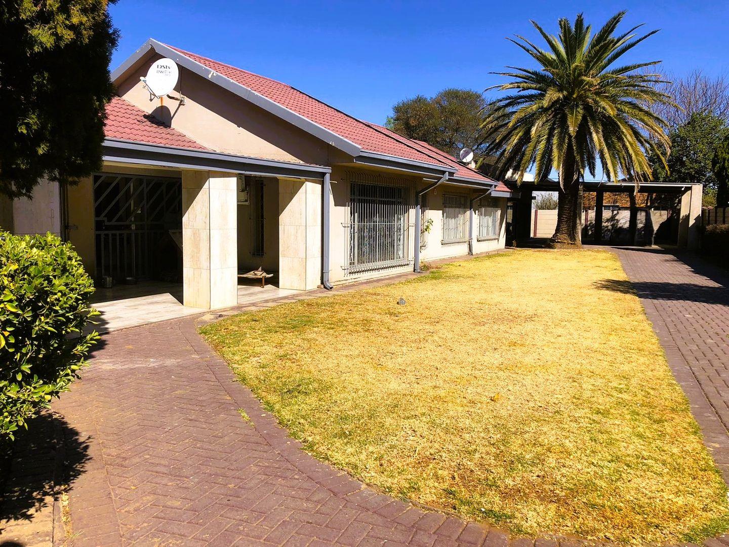 3 Bedroom House for sale in Arcon Park - P24-114727160