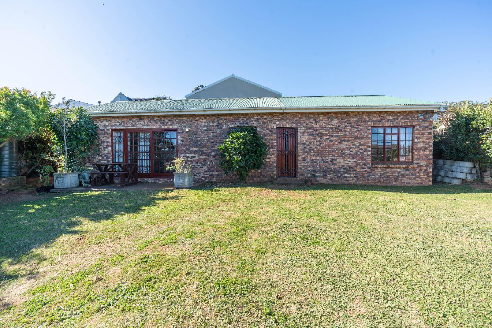 Property and houses for sale in Grahamstown : Grahamstown Property ...