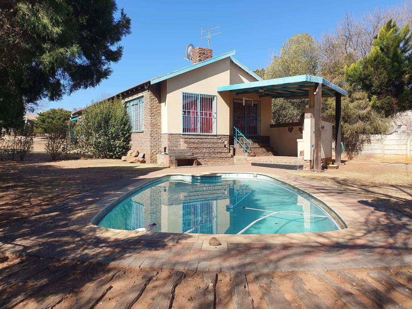 Property and houses to rent in Virginia : Virginia Property ...