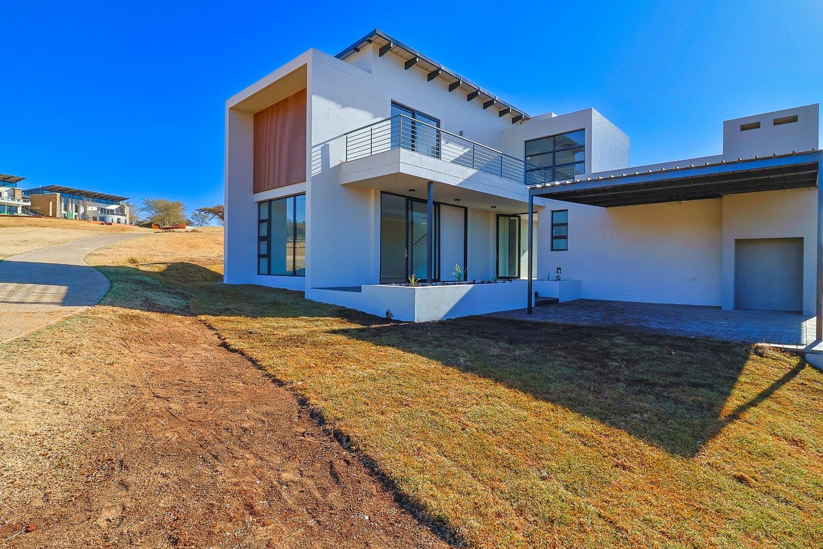 3 Bedroom House for sale in Jackal Creek Golf Estate - P24-114688289