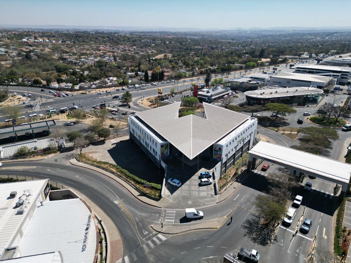 Commercial property for sale in Fourways - 2 Fourways Crossing Mall, 2 ...