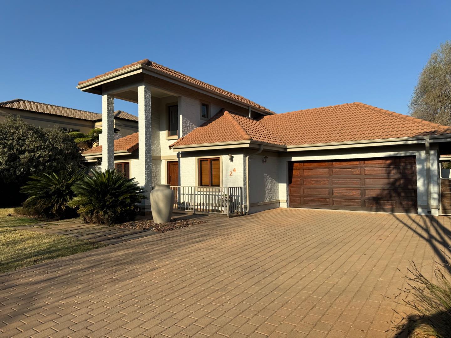 Midstream Ridge Estate Property : Property and houses to rent in ...