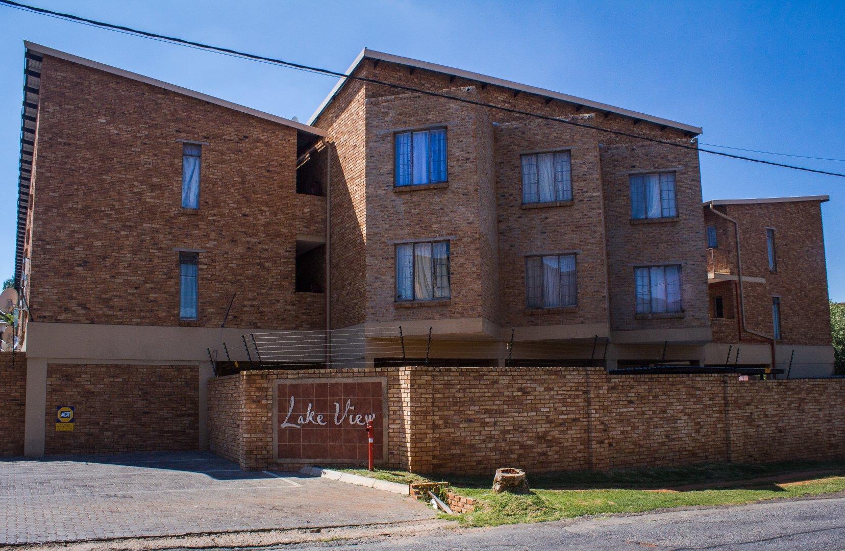 Property and houses to rent in Roodepoort : Roodepoort Property ...