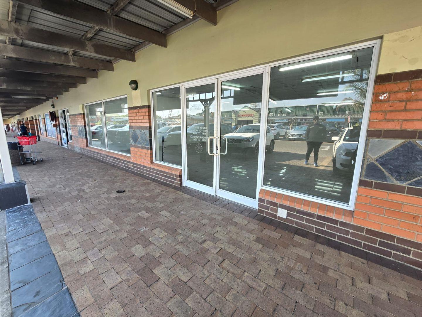 Commercial property to rent in Mount Edgecombe - P24-114892113