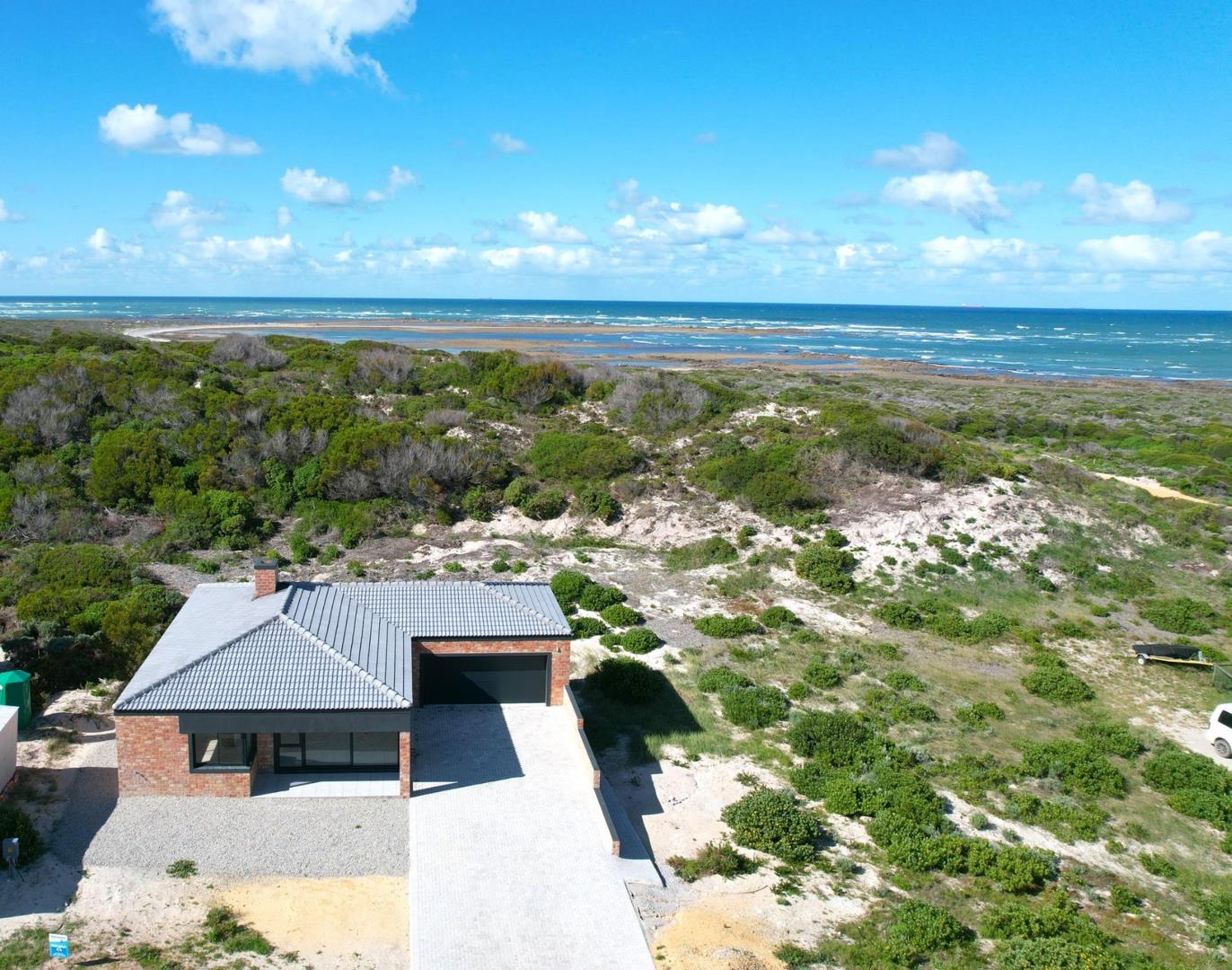 3 Bedroom House for sale in Suiderstrand - 7 Seemans Road - P24-114899975