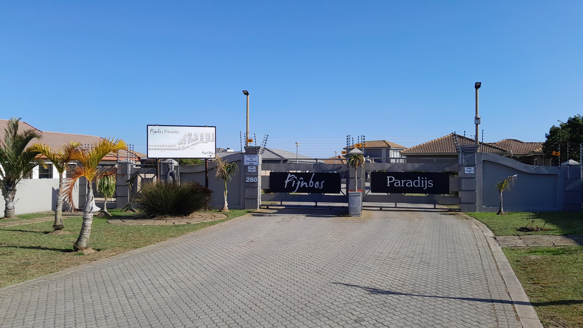 3 Bedroom House for sale in Dana Bay - 69 Fijnbos Paradijs - P24-114929916