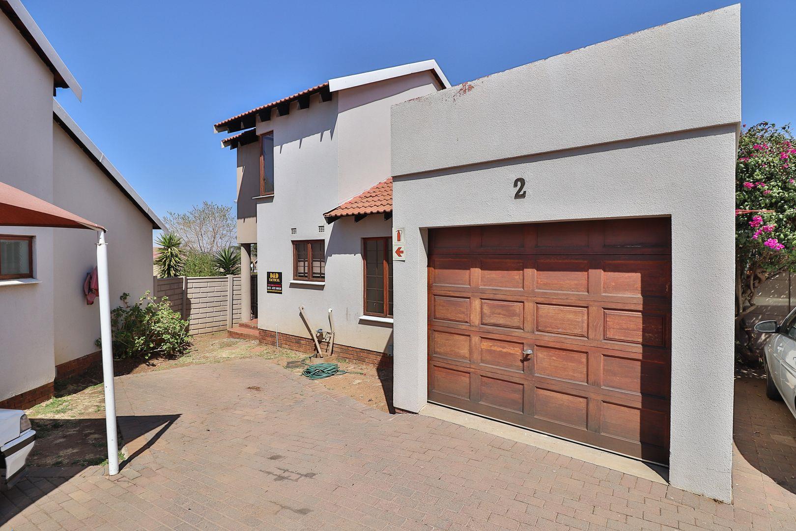 Townhouses to rent in Johannesburg : Johannesburg Property : Property24.com