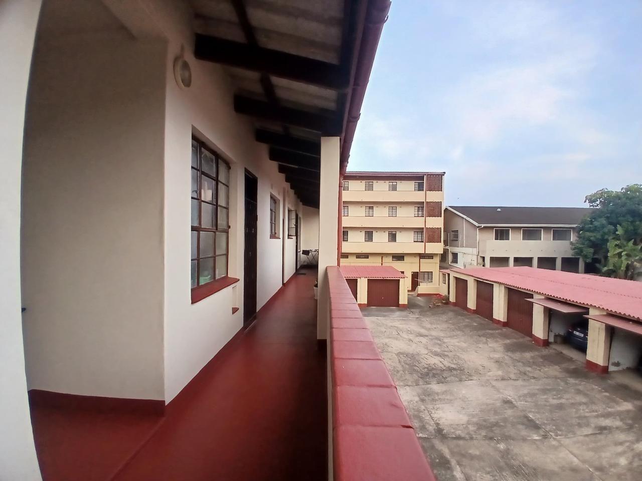 2 Bedroom Apartment / flat for sale in Scottburgh Central - P24-115074512
