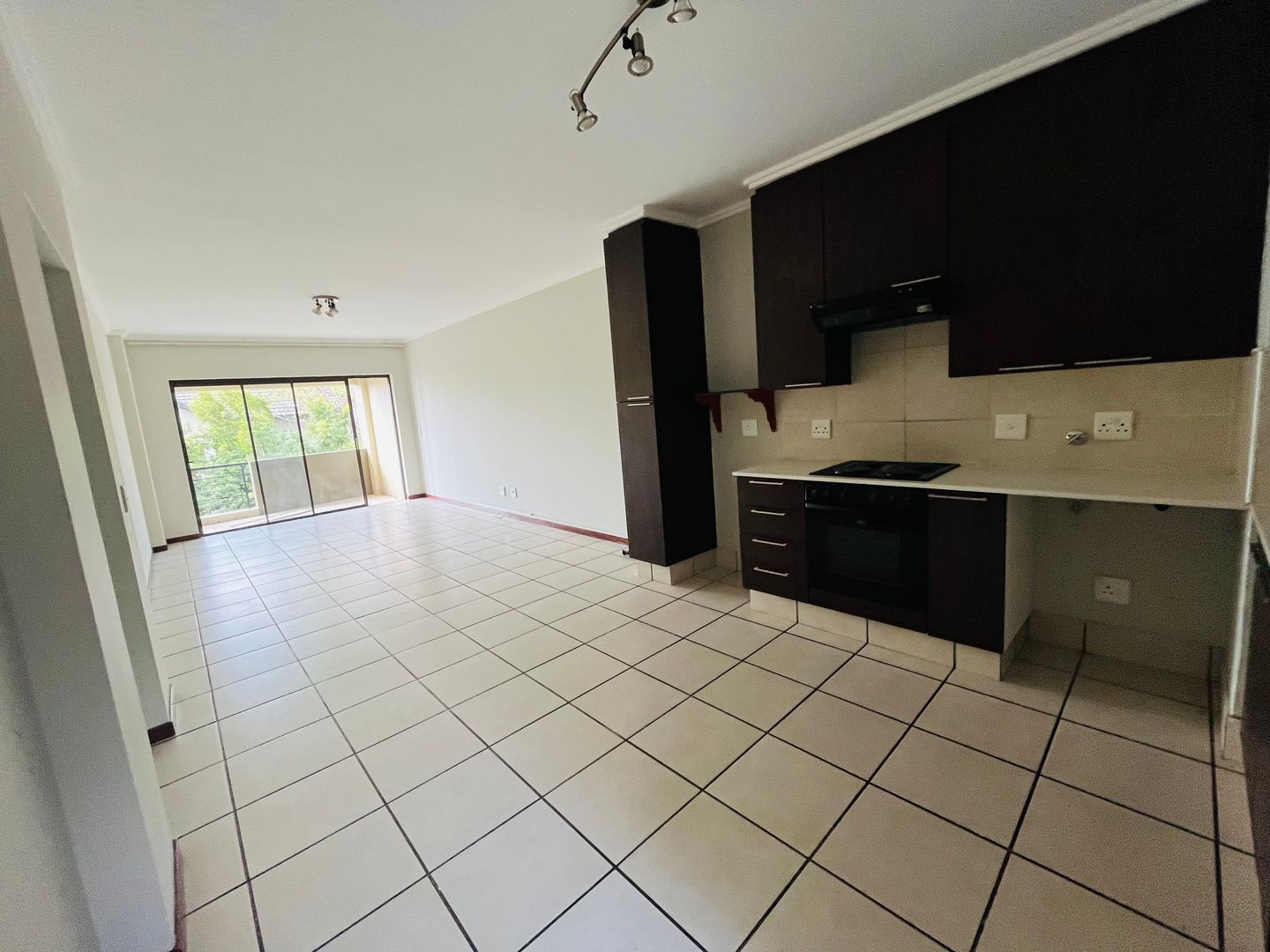 Apartments / flats for sale in Randburg : Randburg Property ...