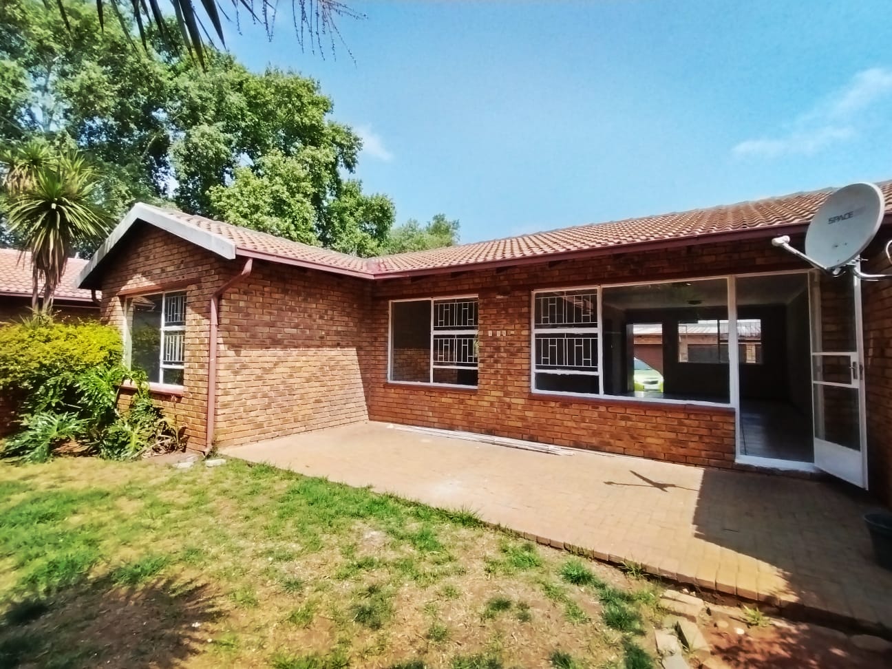 Florida, Roodepoort Property : Houses for sale in Florida, Roodepoort ...
