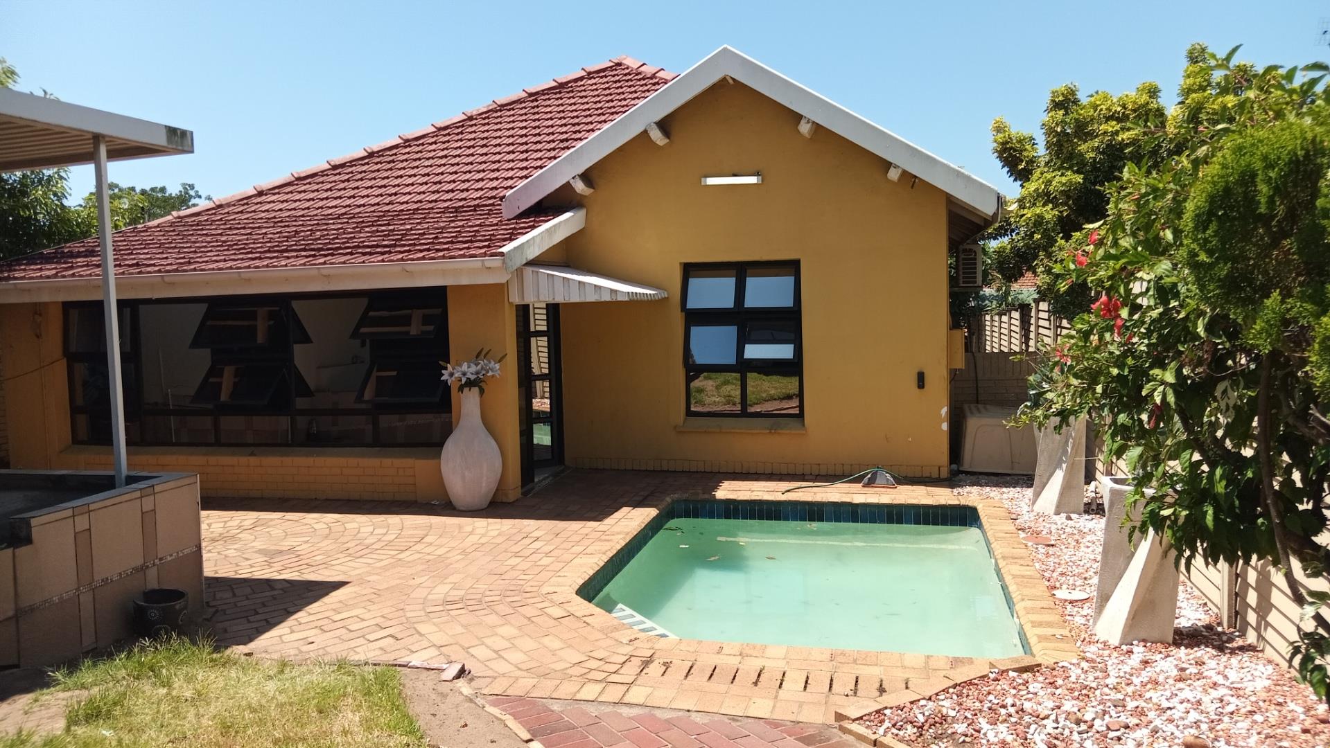 3 Bedroom House for sale in Glenwood - 422 Esther Roberts Road - P24 ...