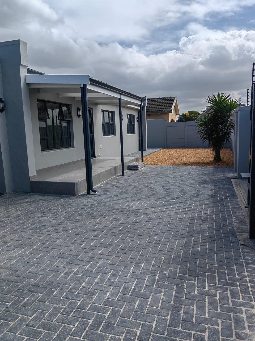 Lotus River Property : Property and houses for sale in Lotus River ...