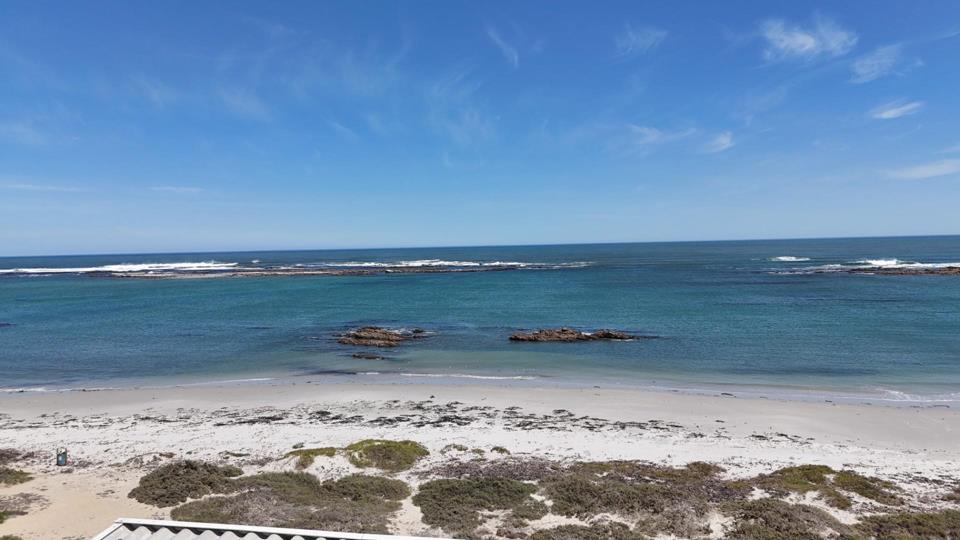5 Bedroom House for sale in Port Nolloth - 1901 Kobus Meiring Str - P24 ...