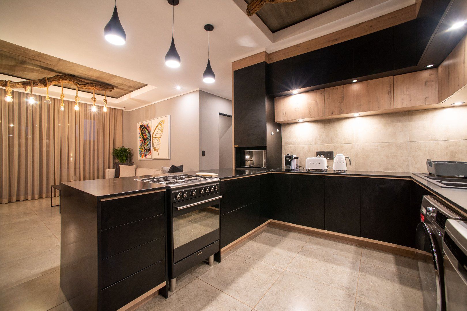 2 Bedroom Apartment / flat for sale in Rynfield - P24-114744498