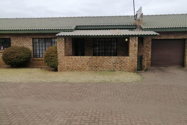 Riamar Park Property : Property and houses for sale in Riamar Park ...