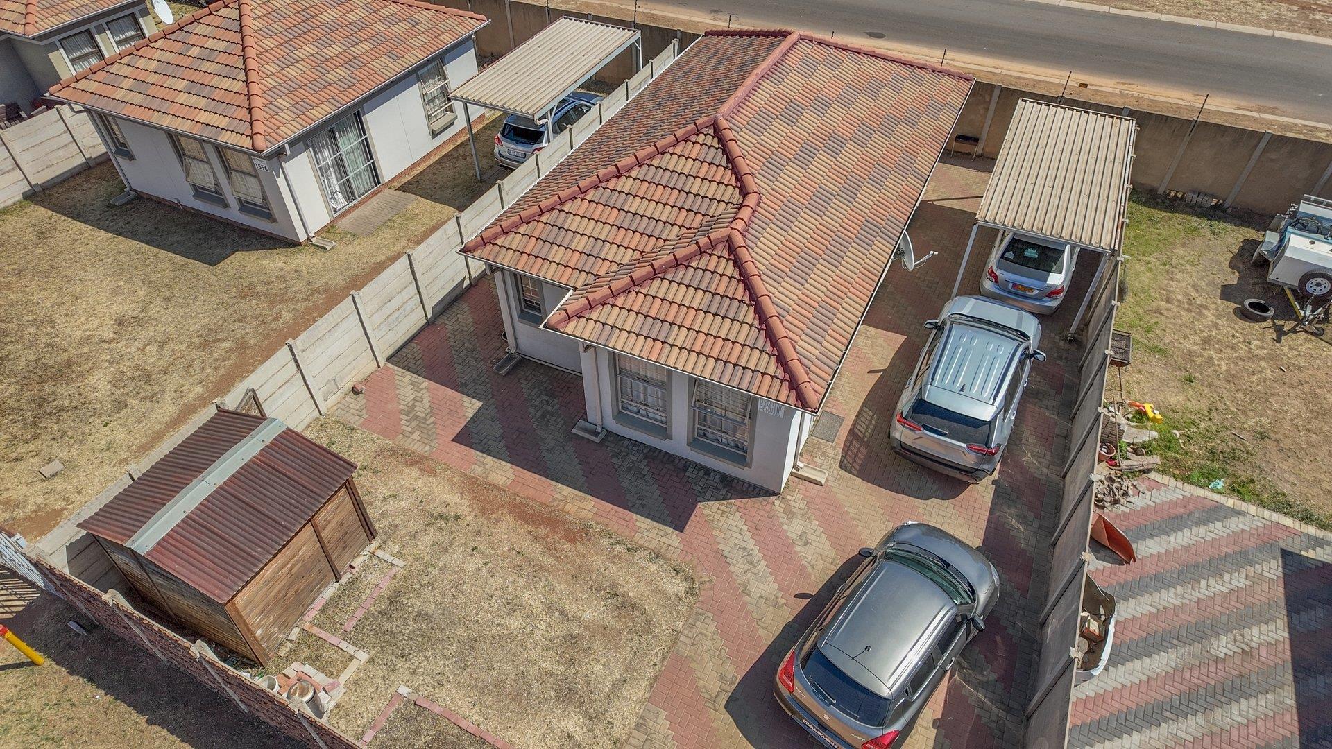 3 Bedroom House for sale in Andeon - P24-114958926