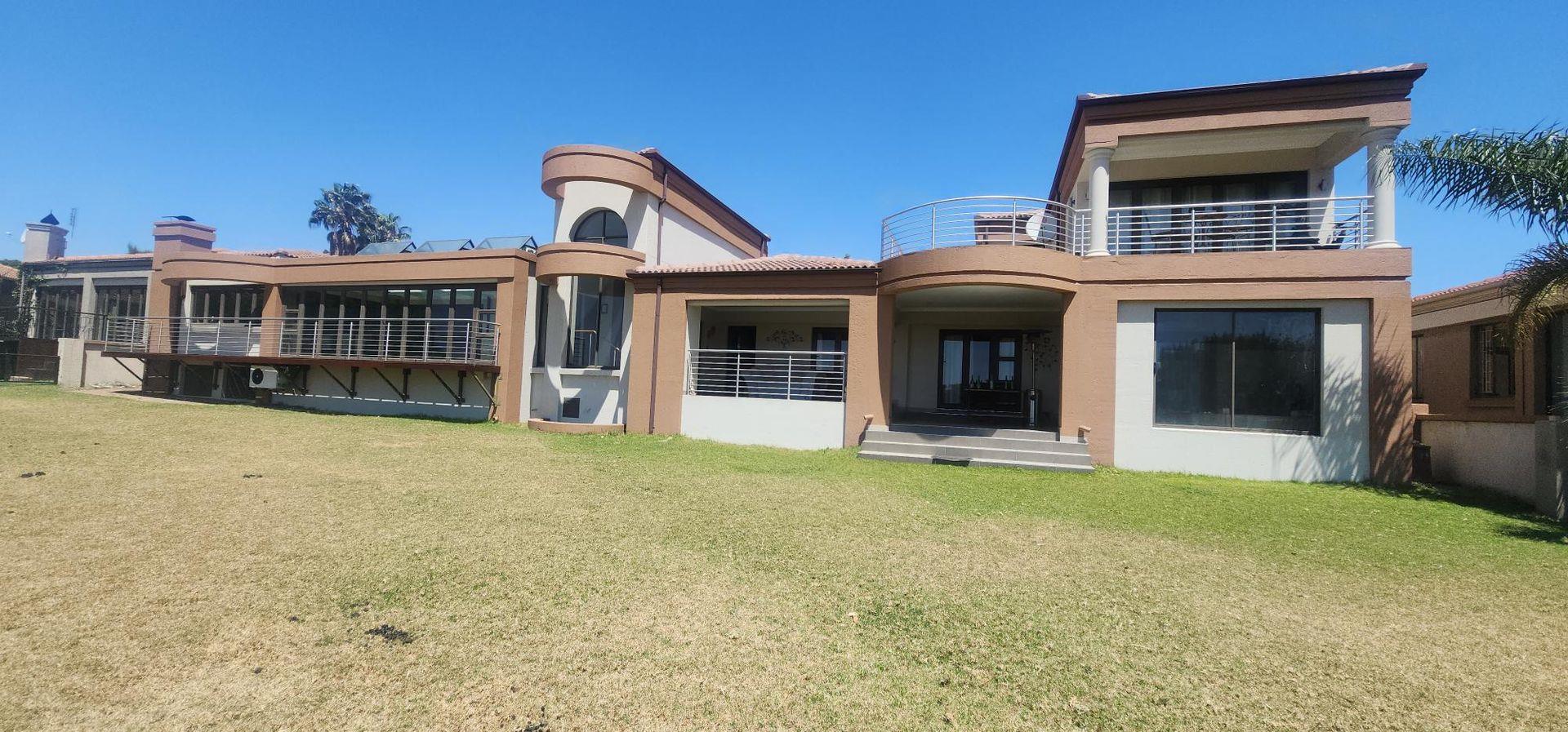 5 Bedroom House for sale in Bankenveld - P24-115069315