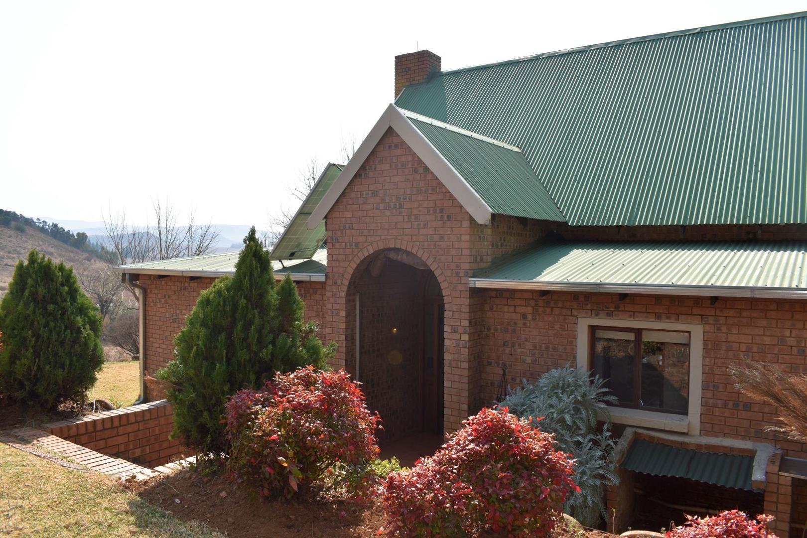Farm for sale in Dullstroom - Farm 81 Weimershoek - P24-113557408
