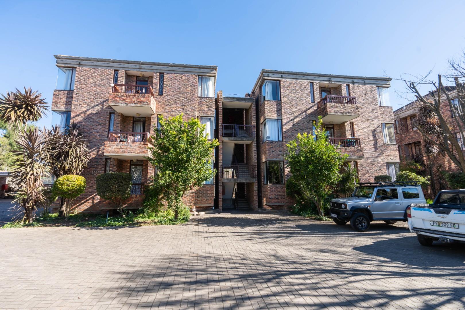 24 Bedroom Apartment / flat for sale in Grahamstown Central - Kraaines ...