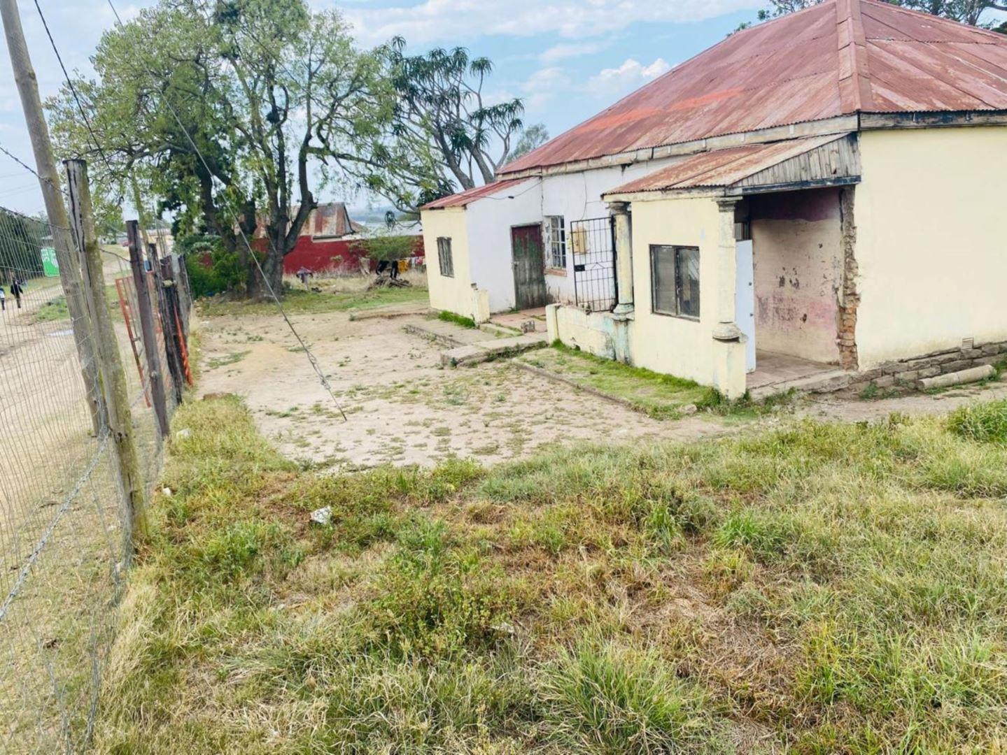 House for sale in Mthatha - P24-115102980