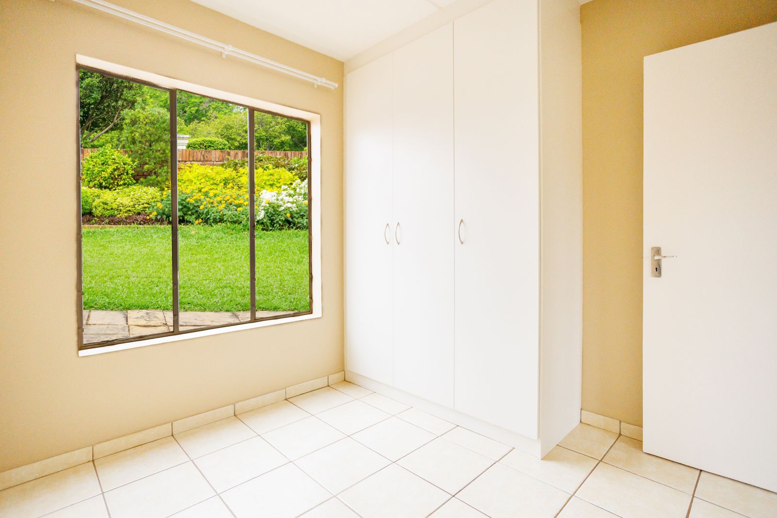 2 Bedroom Apartment / flat to rent in Randfontein Central - 244 Main ...